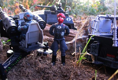 JoeCustoms.com > Figures > Cobra > Night Watch Commander